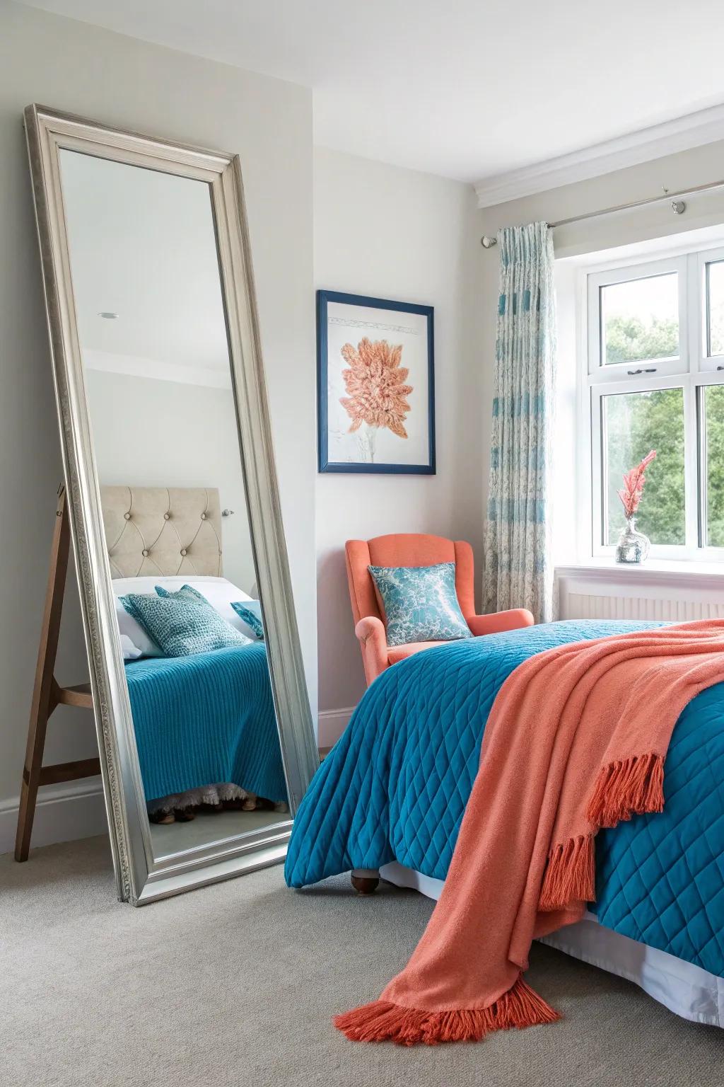 21+ Stylish Leaning Mirror Ideas for Your Home - Oh Loft